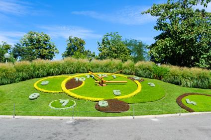 The Flower Clock in Geneva | Visit A City