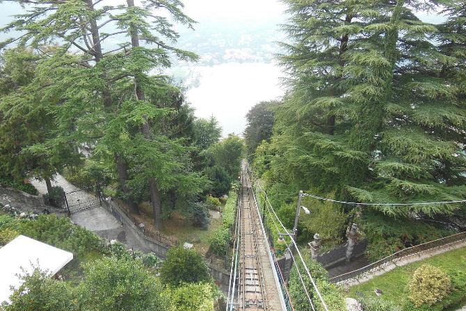 Como-Brunate Funicular Railway in Lago di Como | Visit A City