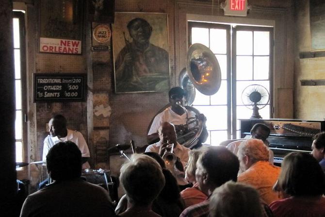 Preservation Hall in New Orleans | Visit A City