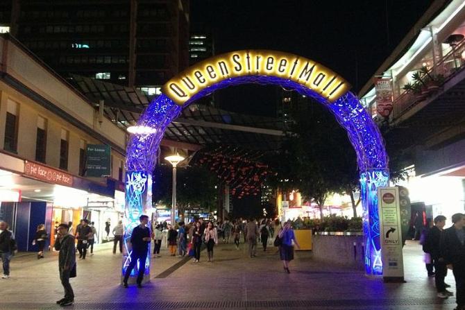 Queen Street Mall in Brisbane | Visit A City