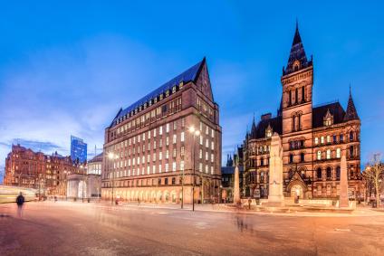 Albert Square in Manchester | Visit A City