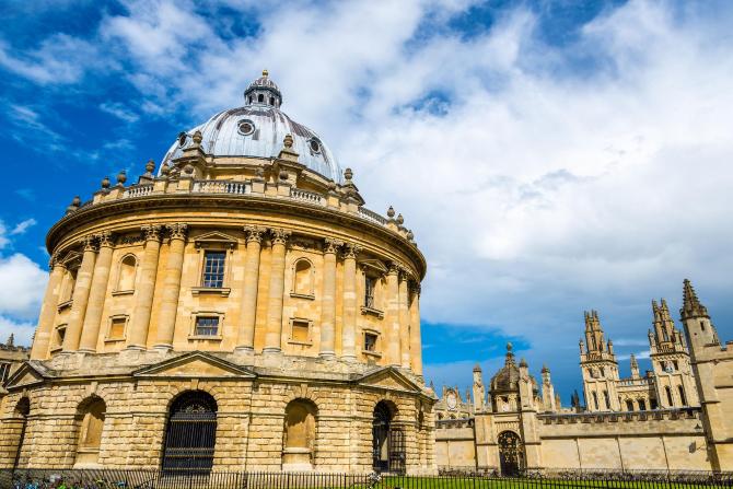 Radcliffe Square in Oxford | Visit A City