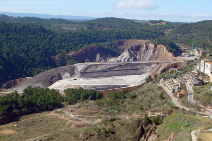 Cardona Attractions Map | Visit A City