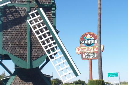 Scandia Fun Center in Sacramento | Visit A City