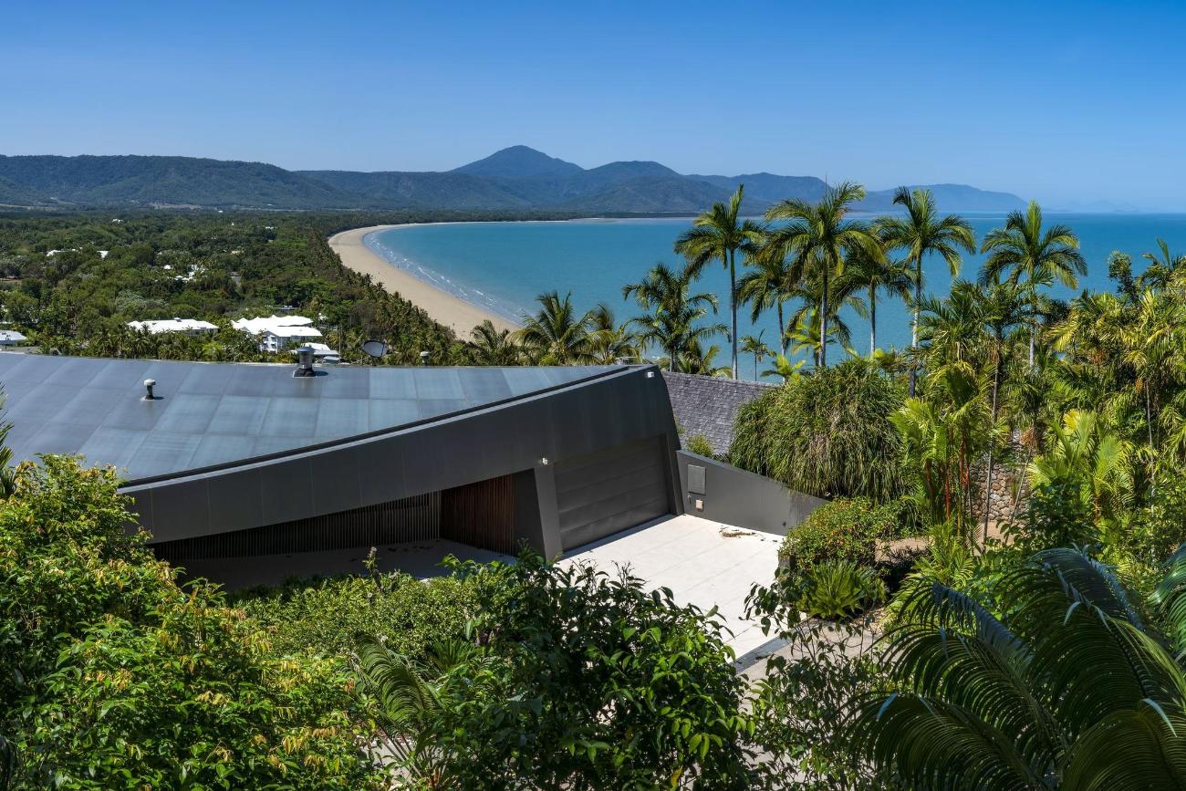 Trinity Bay Lookout in Port Douglas | Visit A City