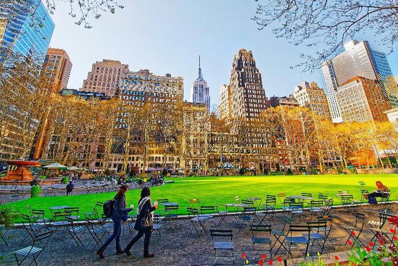 Bryant Park in New York City | Visit A City